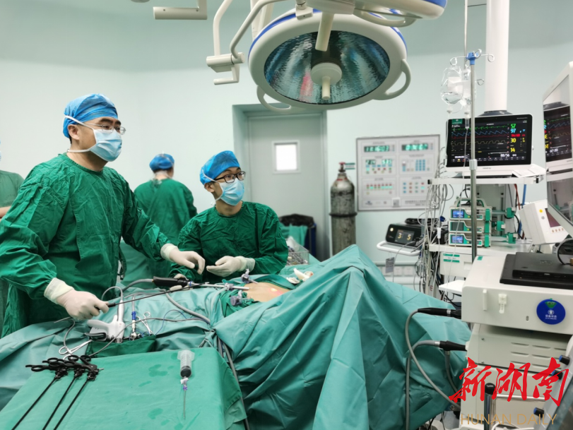 长沙市第四医院成功开展一例全腔镜甲状腺癌手术:拒绝疤痕,3日出院 长沙 新湖南